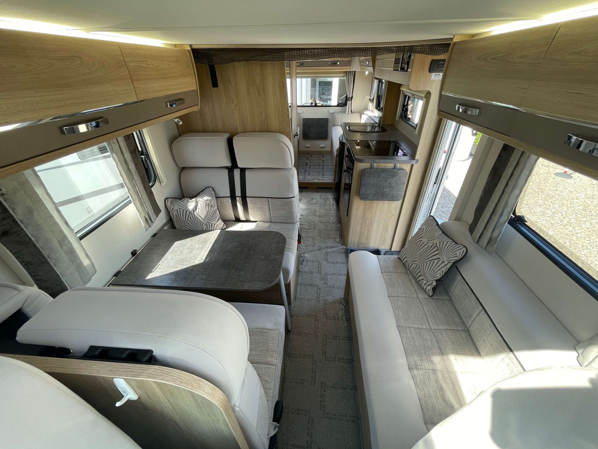 Elddis Magnum GT 196 6 Berth End Lounge Motorhome For Sale