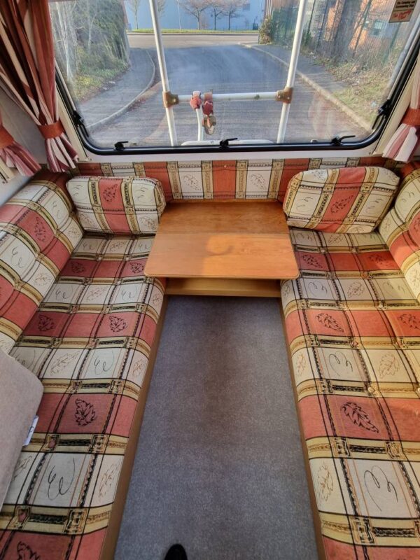 Compass Avantgarde 400 4 Berth 2 Belt U Shaped Lounge Motorhome For Sale