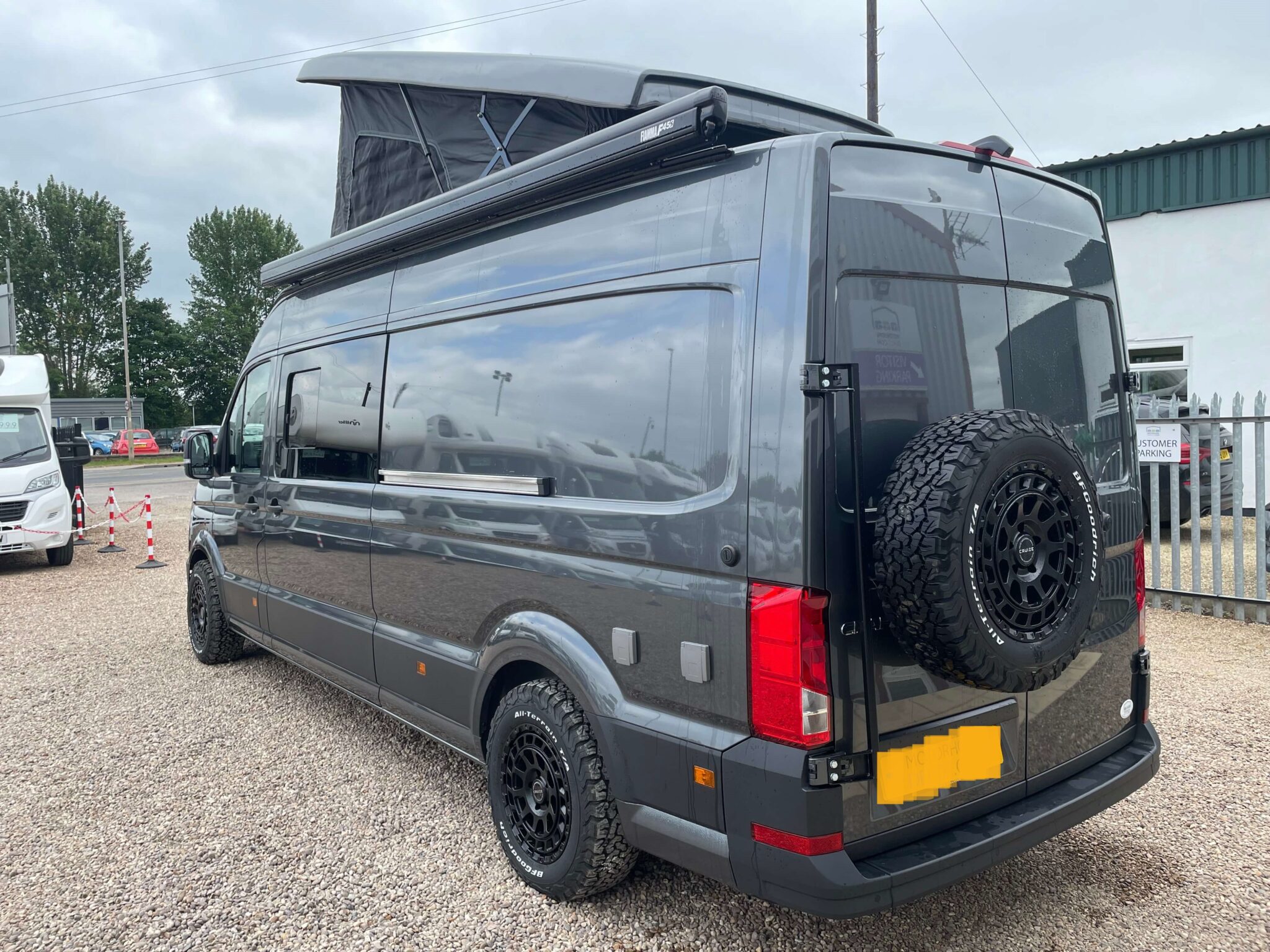 2023 Volkswagen Crafter 4 Berth Fixed Bed Rear Garage Camper Van ...