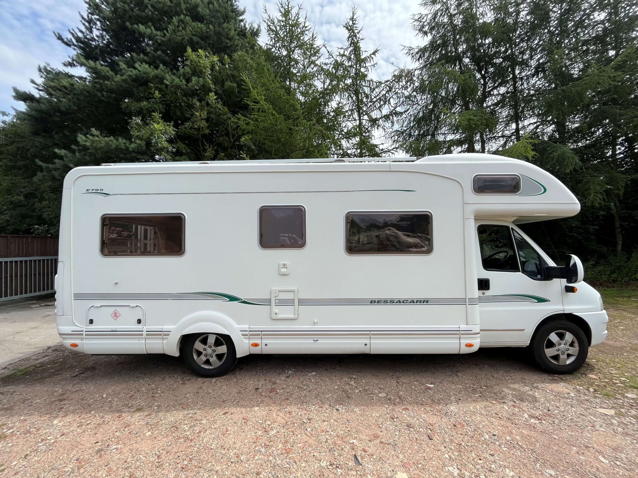 Bessacarr E795 5 Berth 4 Belt Rear Lounge Motorhome For Sale