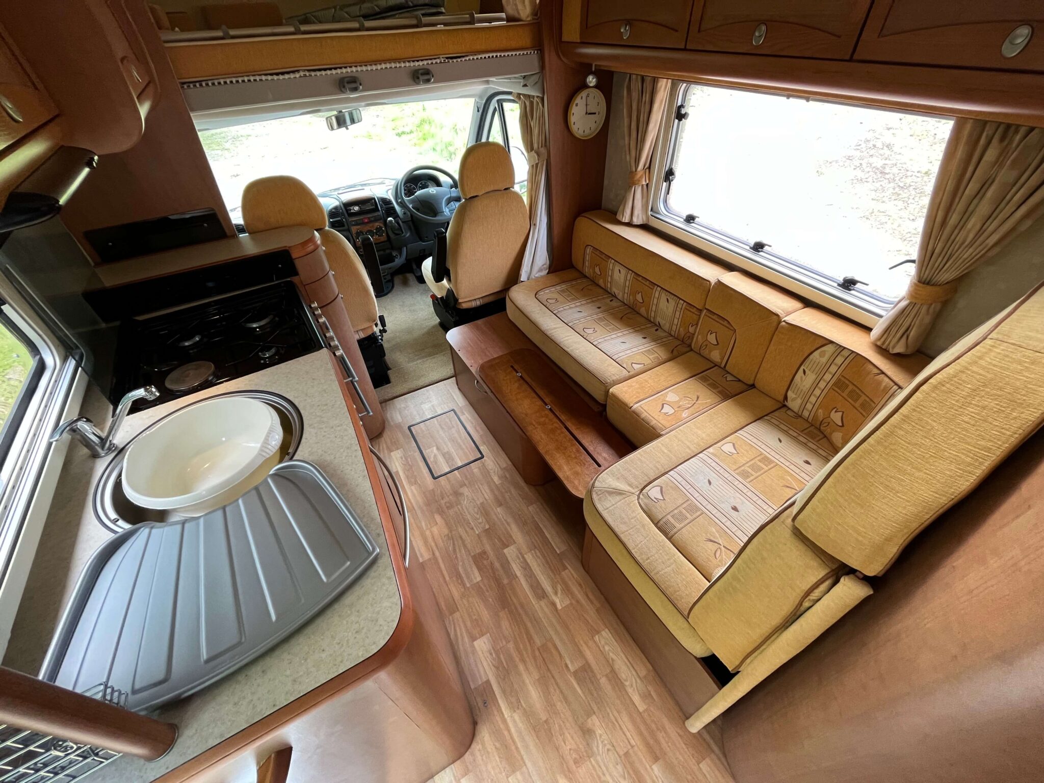 Bessacarr E795 5 Berth 4 Belt Rear Lounge Motorhome For Sale