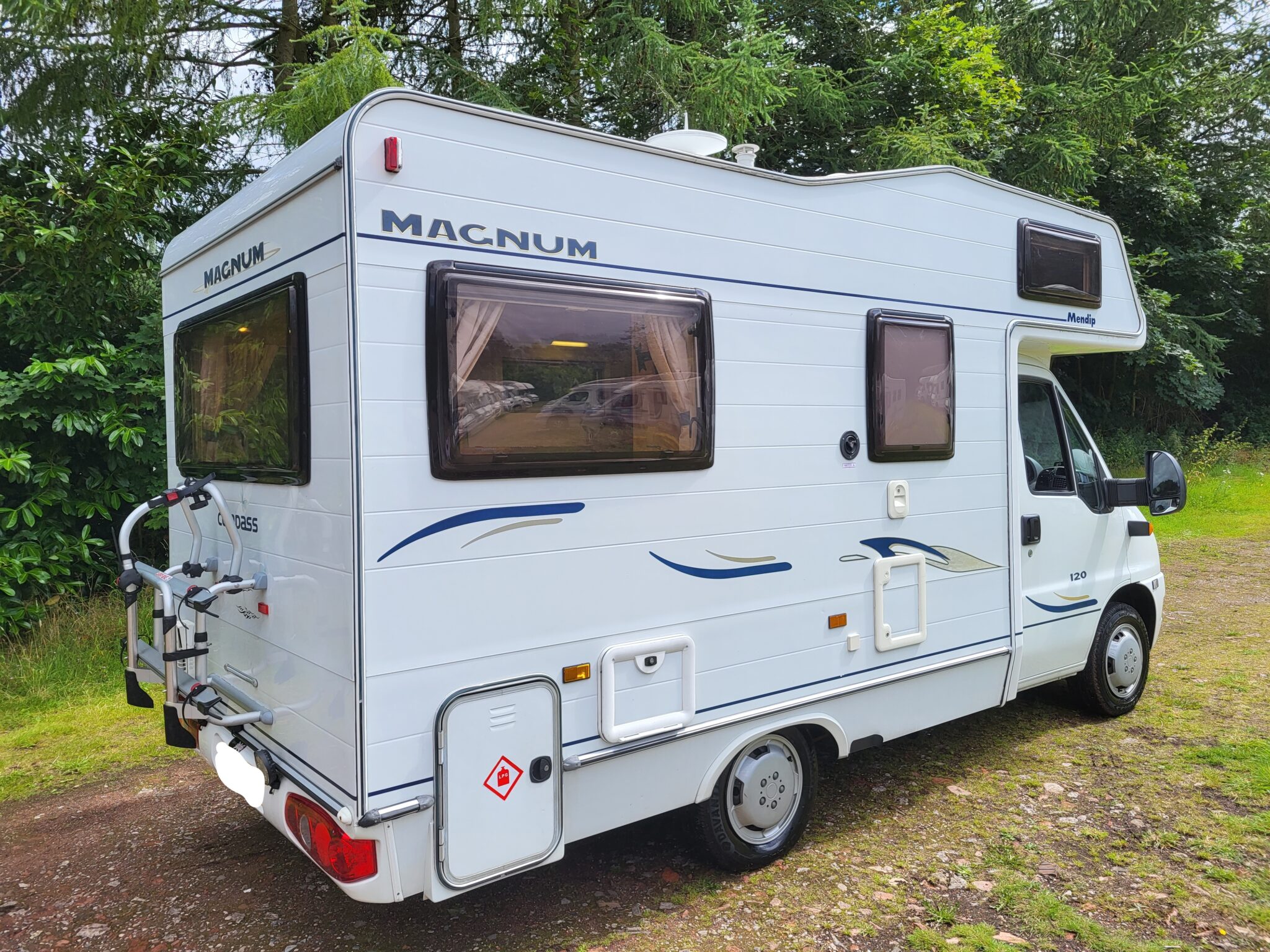 Compass Magnum 120 4 Berth 2 Belts Rear Lounge Motorhome For Sale