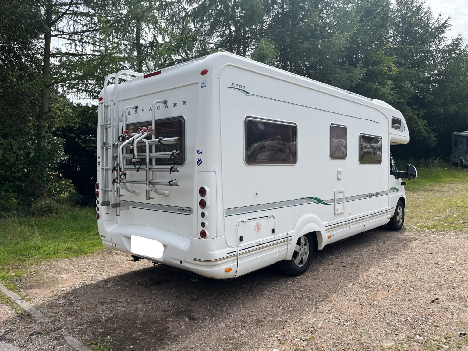 Bessacarr E795 5 Berth 4 Belt Rear Lounge Motorhome For Sale