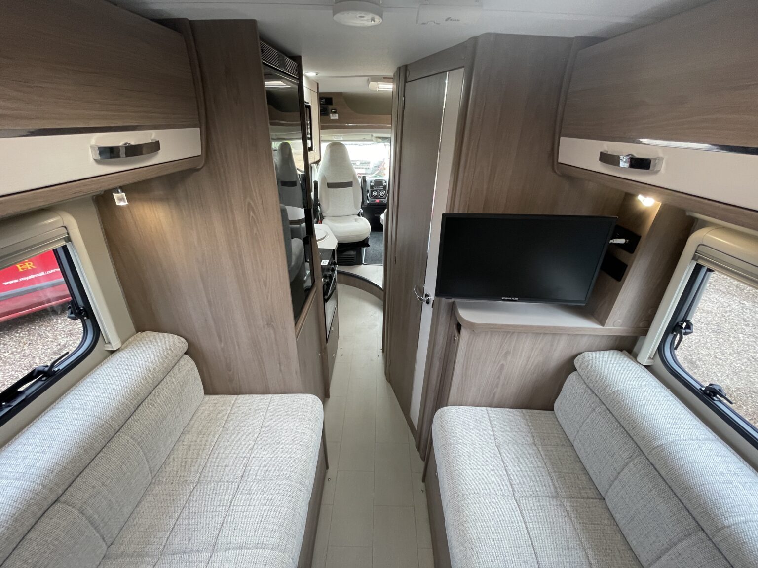 Compass Kensington CV40 3 Berth Rear Lounge Motorhome For Sale