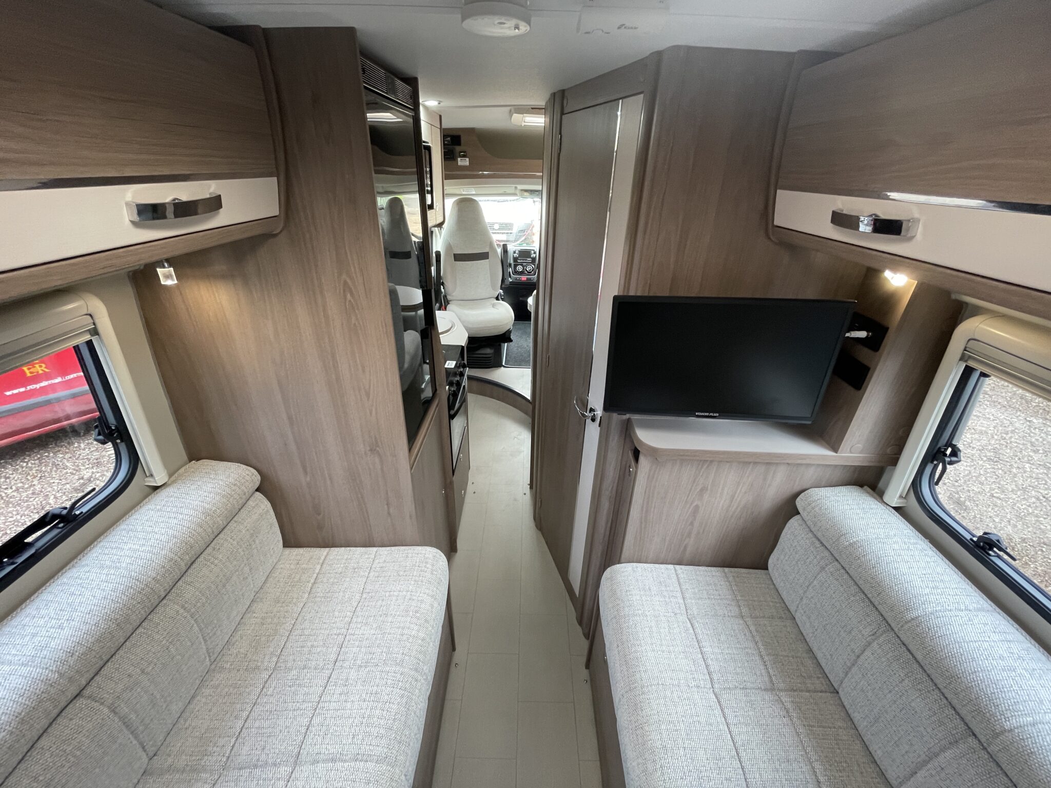 Compass Kensington CV40 3 Berth Rear Lounge Motorhome For Sale