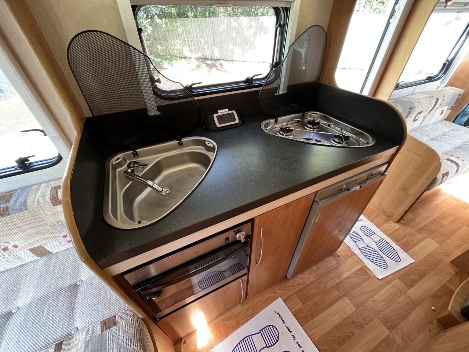 Autotrail Tribute 720 6 Berth 4 Belt Rear U Shaped Lounge Motorhome For ...