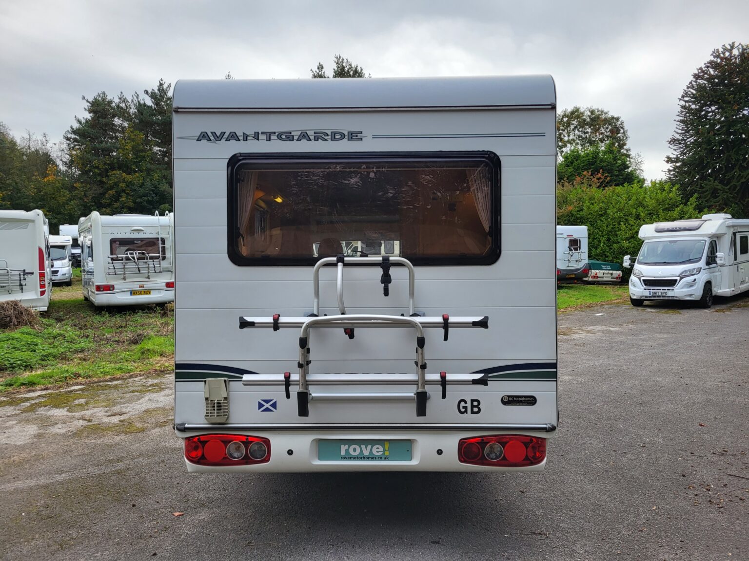 Compass Avantgarde 200 4 Berth 2 Belt Rear U Shaped Lounge Motorhome ...
