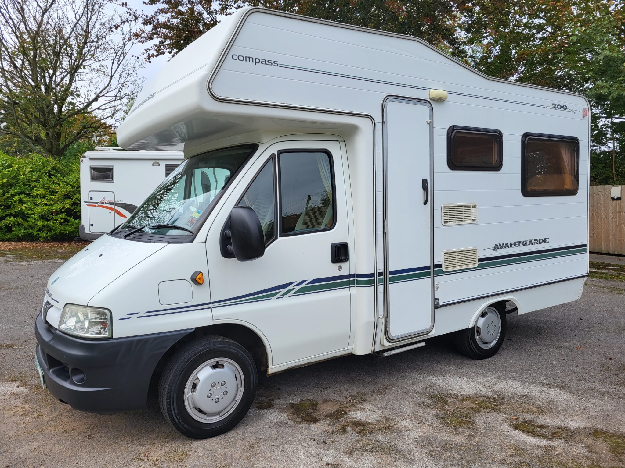 Compass Avantgarde 200 4 Berth 2 Belt Rear U Shaped Lounge Motorhome ...