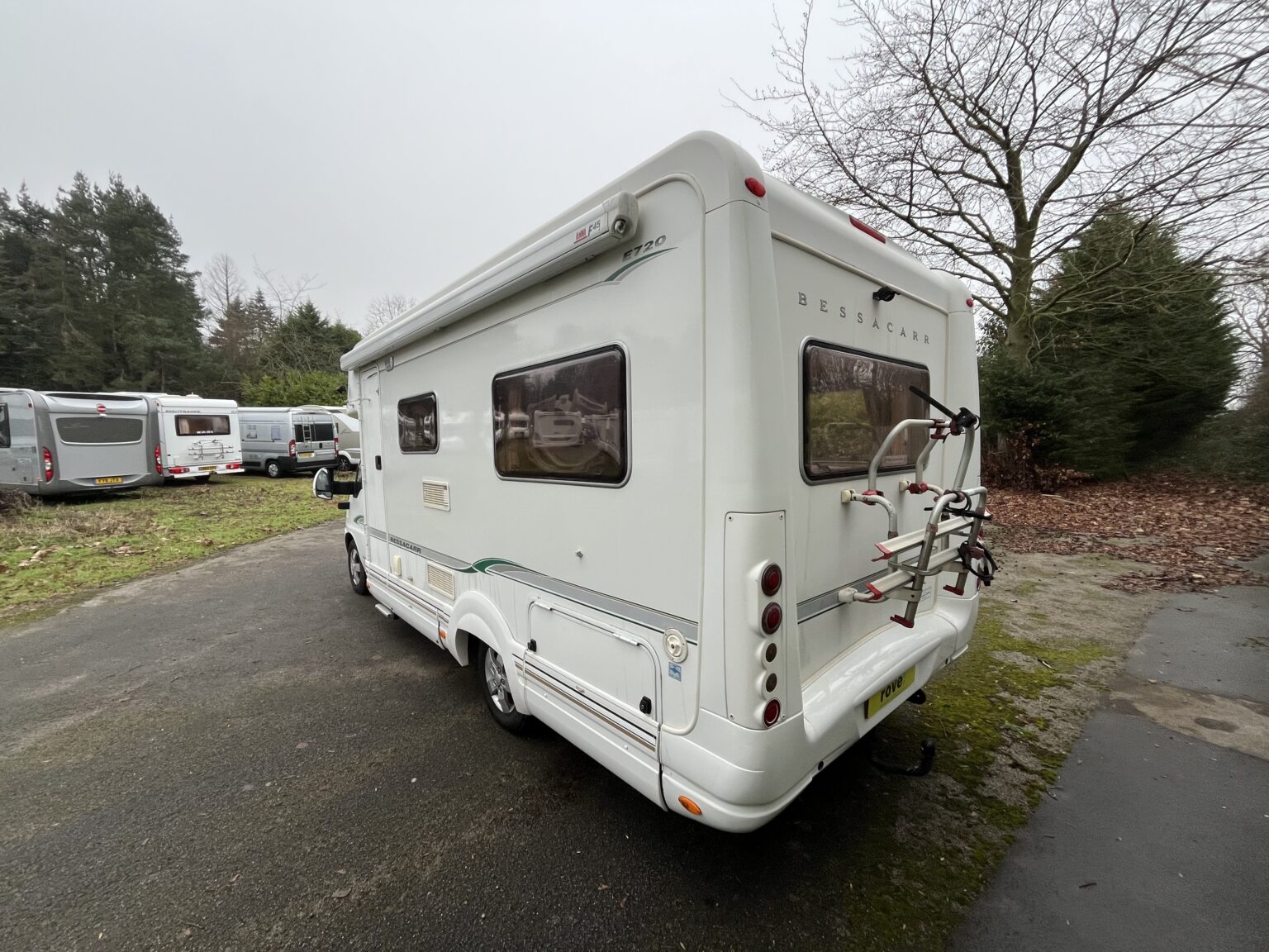 Bessacarr E720 2 Beth 2 Belt Rear Lounge Motorhome For Sale