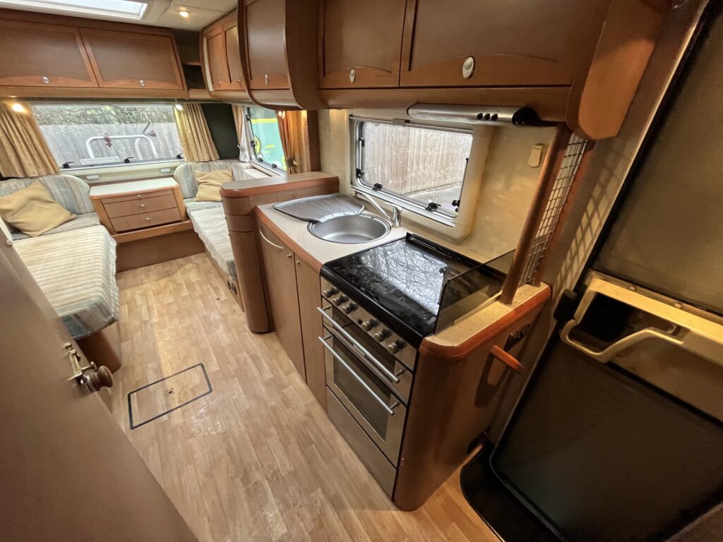 Bessacarr E720 2 Beth 2 Belt Rear Lounge Motorhome For Sale
